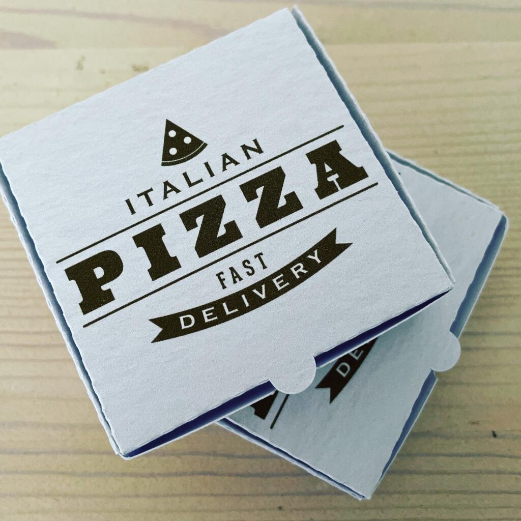 DIY Wichtelzauber – Pizza Karton | baumann-accessories